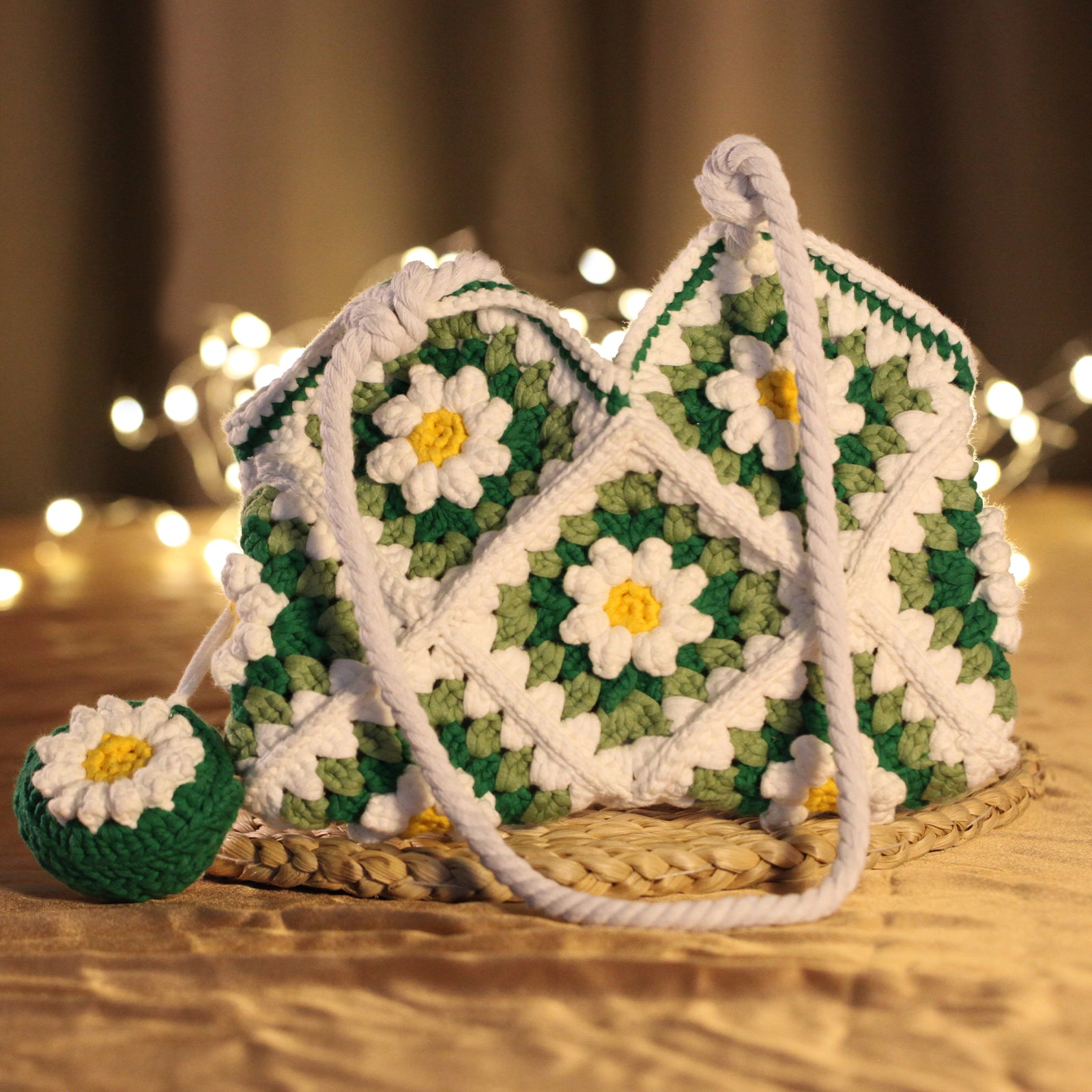 CROCHET BOX Complete Crochet Kit for Beginners —— Daisy Bag